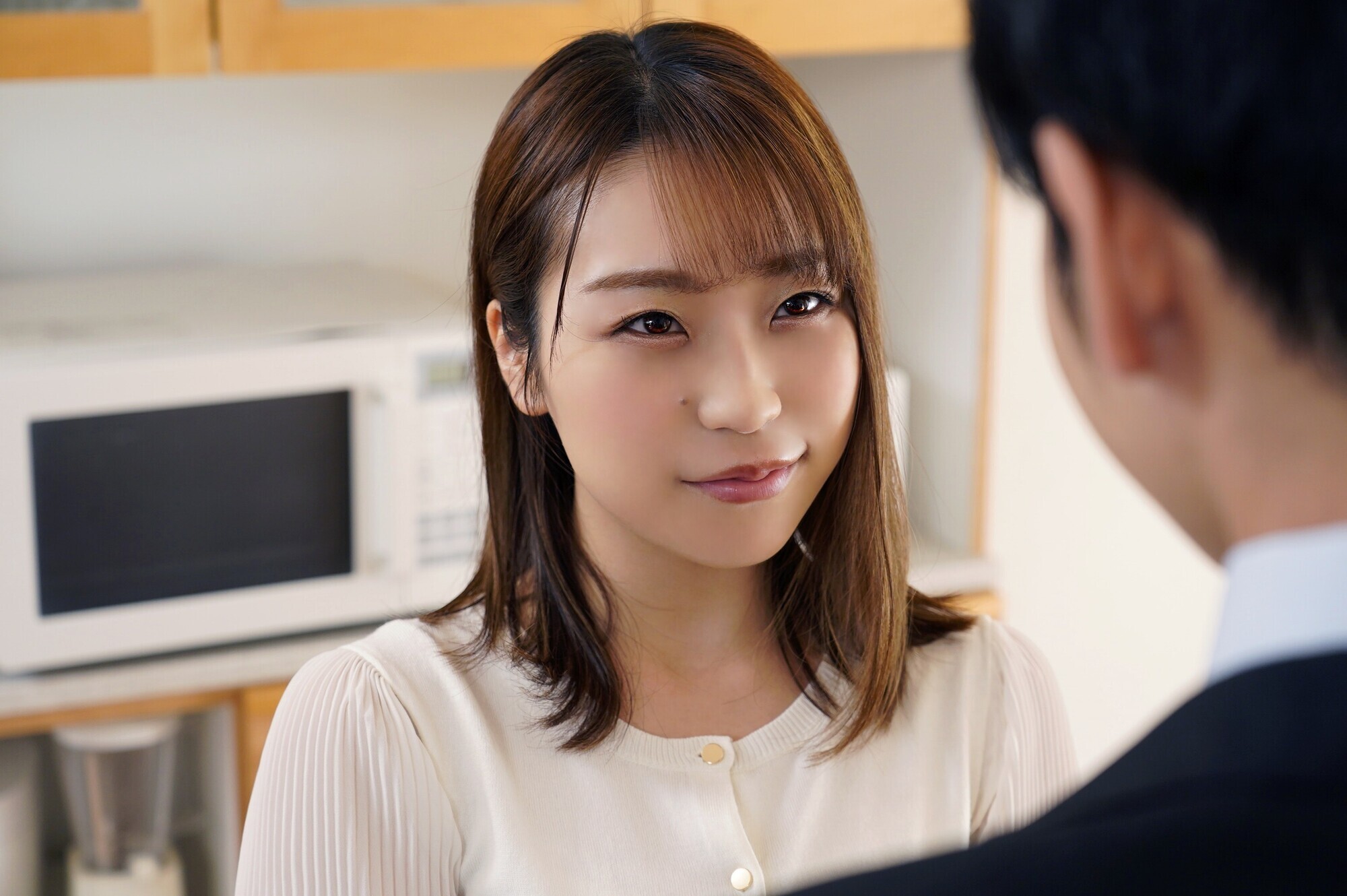 【動画】「終電なくなっちゃったね・・・じゃあウチくる?」って女に言われた 無料エロ動画 うらぱく