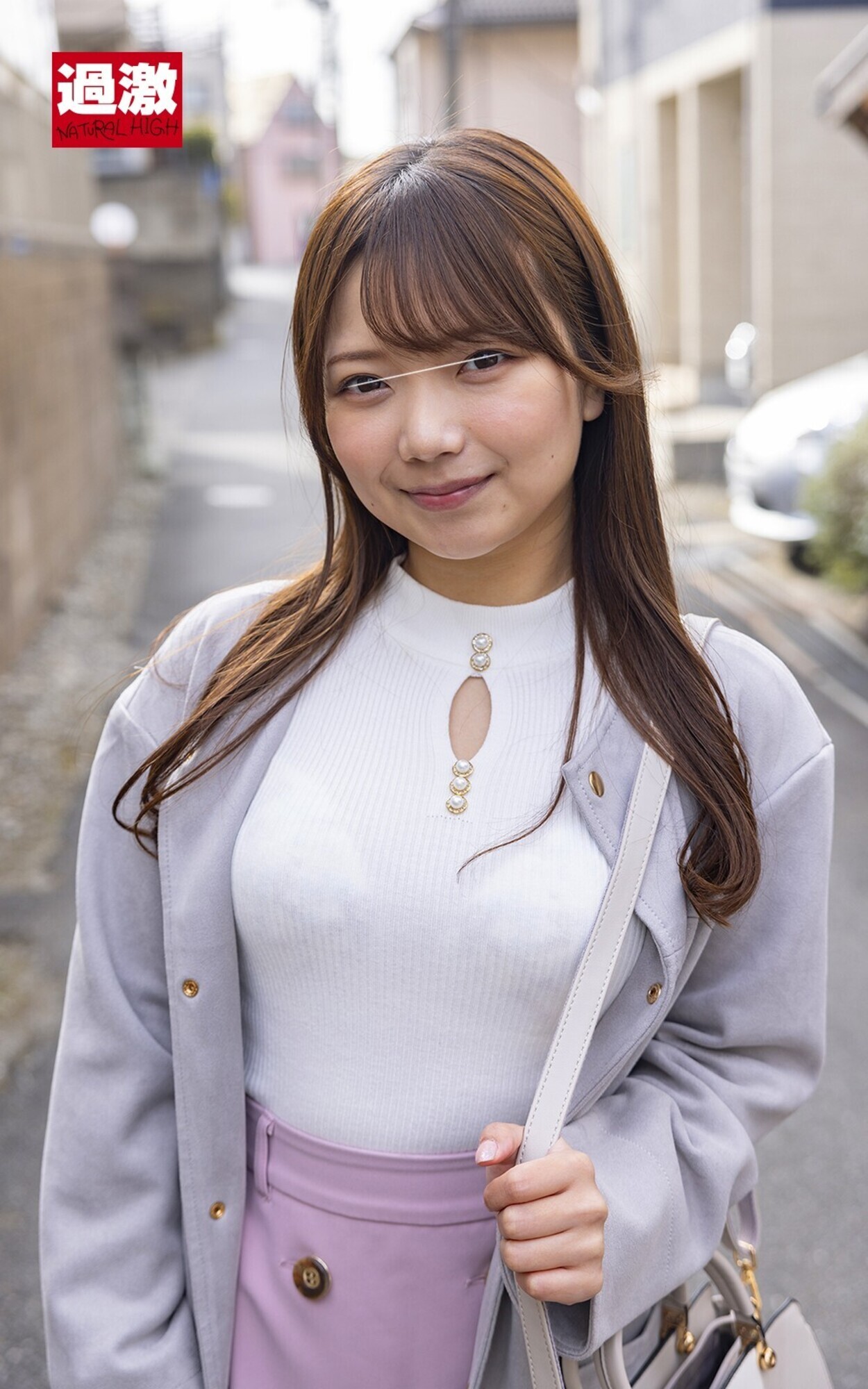 【fカップありさちゃん】潮吹きマジックミラー号 ド素人女子大生が過激ビキニで初めての潮吹き連続イキ!オイルマッサージで勝手に指を入れられ感じた押しに弱いオマ コはハメ潮も吹いちゃう