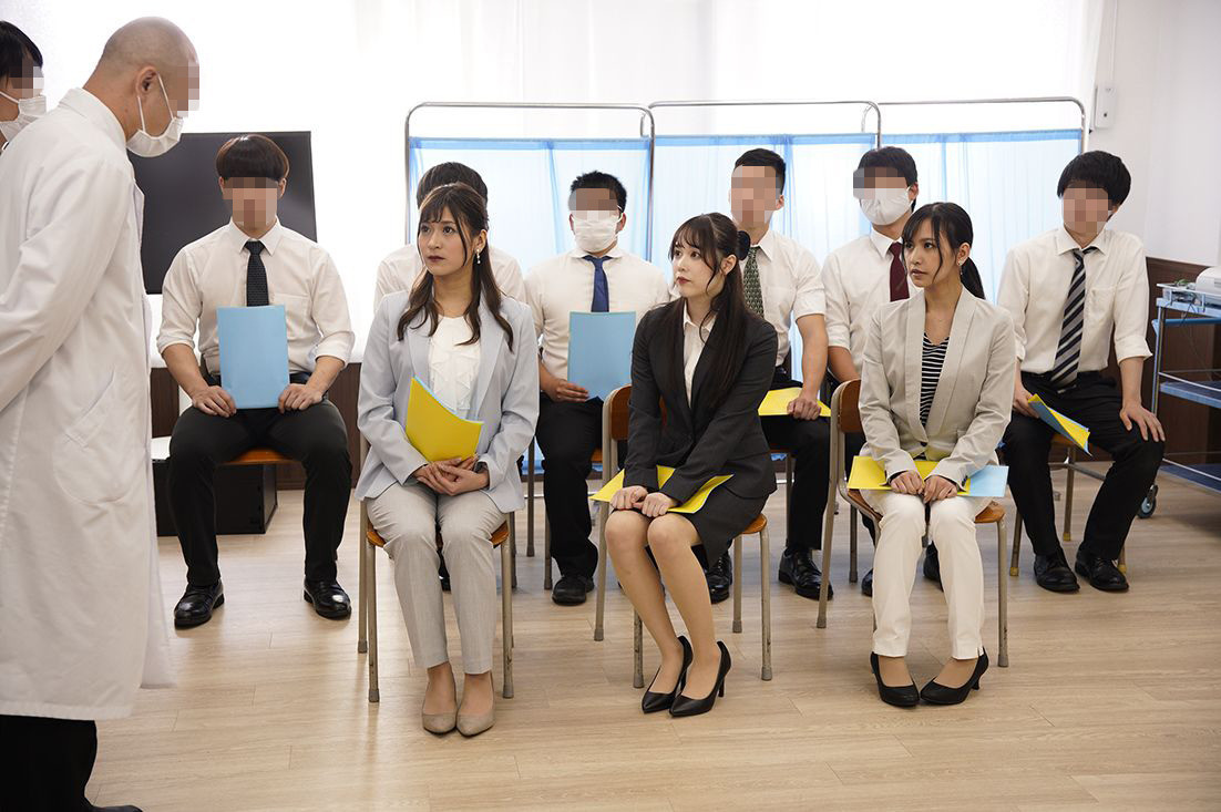 羞恥!教員採用試験を合格した新任女教師医師も看護師も男の病院で男性教諭と一緒に着任前健康診断を受けさせられる2021 アダルト動画 ソクミル