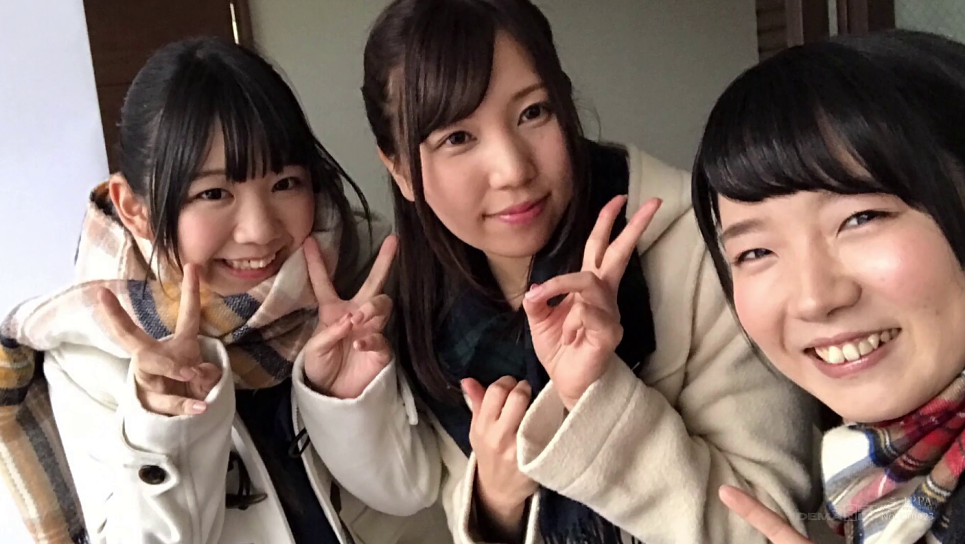 【戸田真琴】壁!机!椅子!から飛び出る生チ ポが人気の進学校 『都立しゃぶりながら高校』卒業~my Graduat 285757 人気av女優