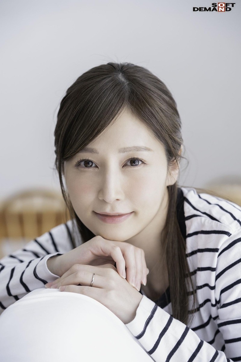 【人妻三十路動画8時間07分】佐々木あき 39歳 Av引退 最後のav女優としての姿「私、普通の主婦に戻ります・・・」女優から主婦の顔 ママの